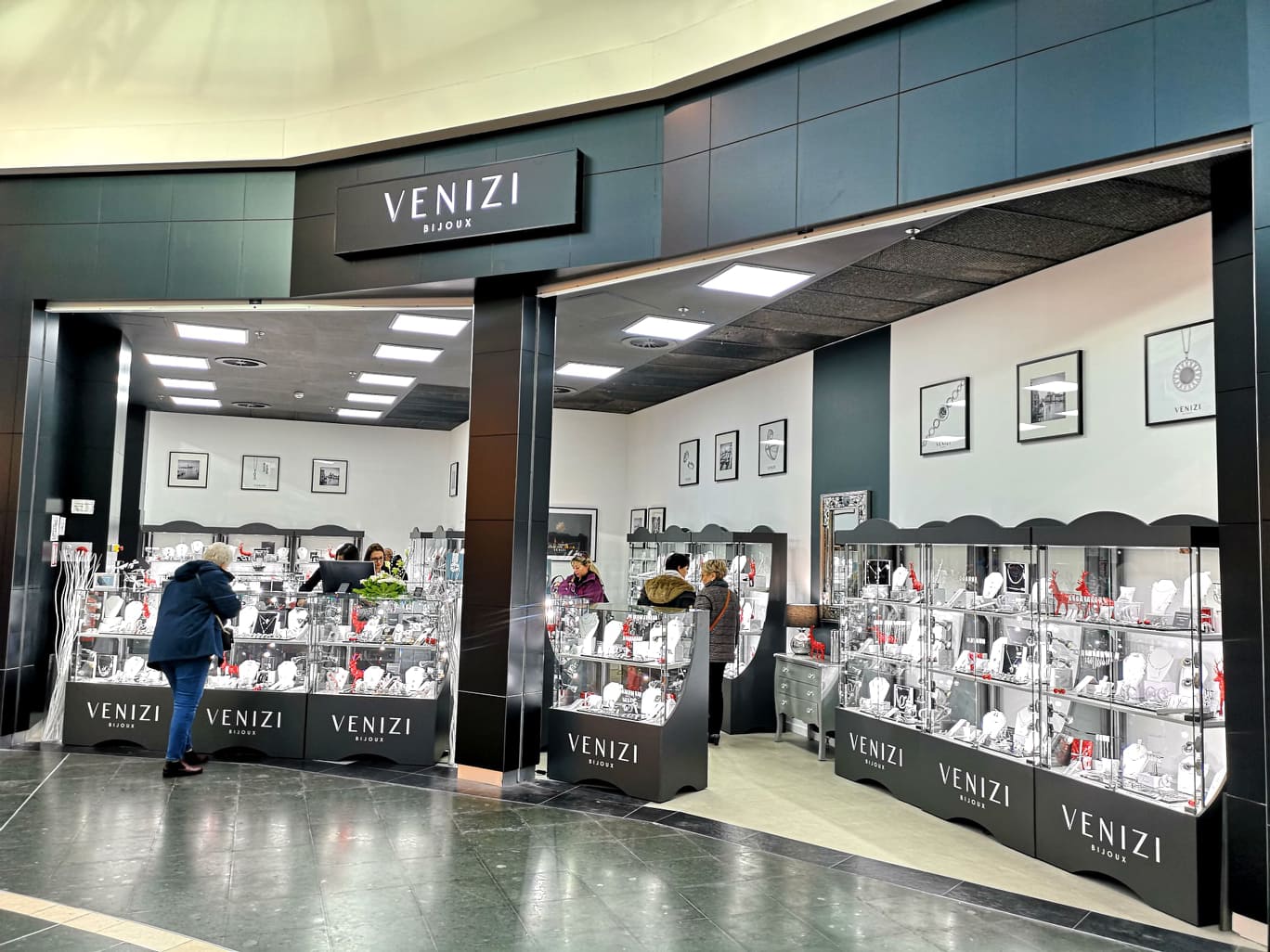 Venizi | Les Grands Prés